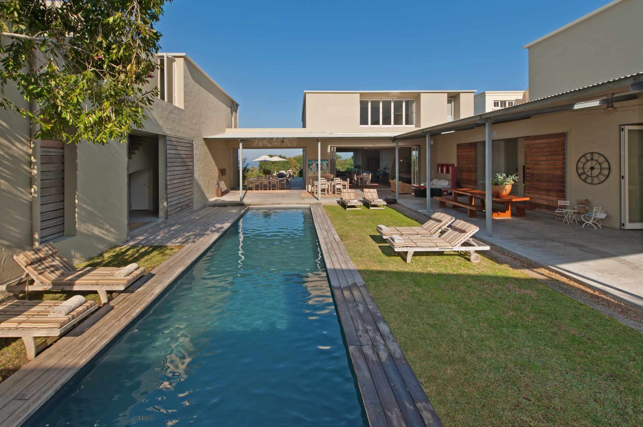Mosselberg On Grotto Beach | Hermanus | SAFARI FRANK